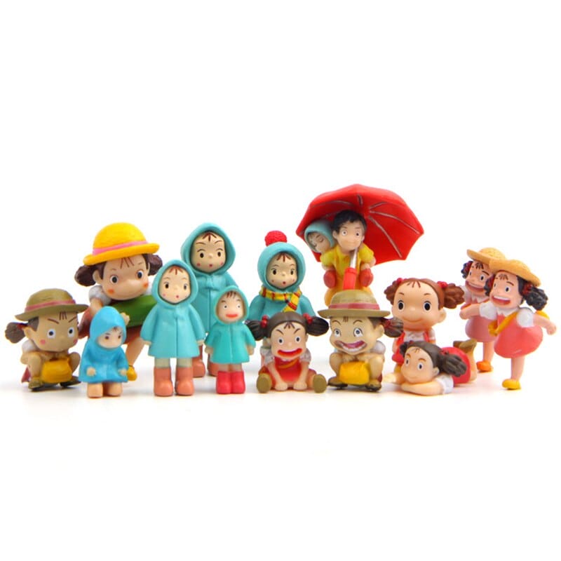 My Neighbor Totoro - Totoro Family and Mei Winter Christmas Figures ...